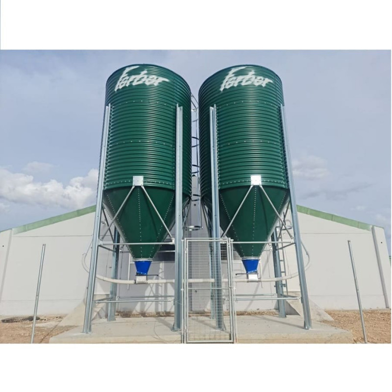Silos de almacenamiento de pienso para granjas | MACOGA